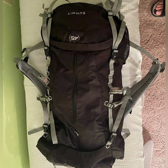 High Sierra Summit | Other | High Sierra Summit 45 Hikingcamping ...